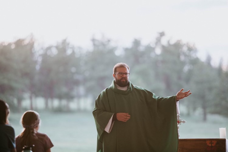 Destination Jesus | High School Retreat